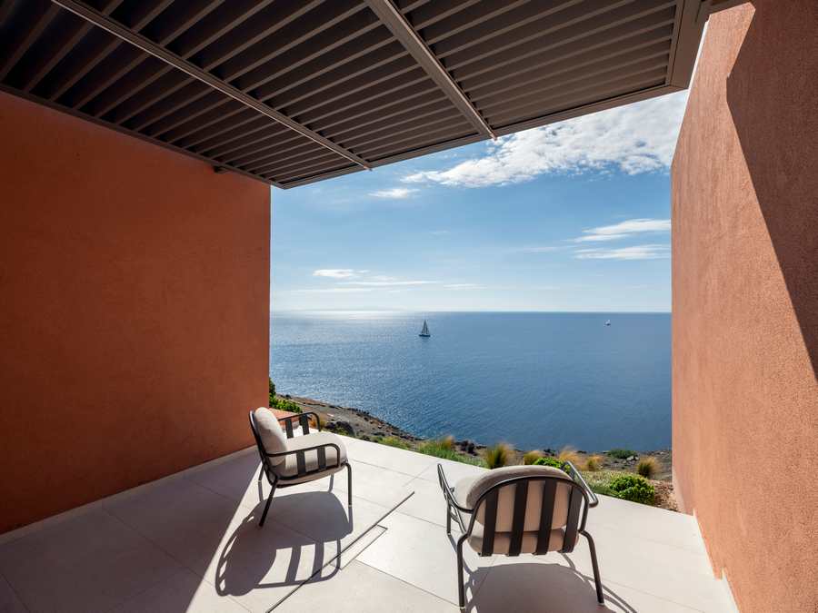 Inside Olen Syros, a New Boutique Hotel in Syros
